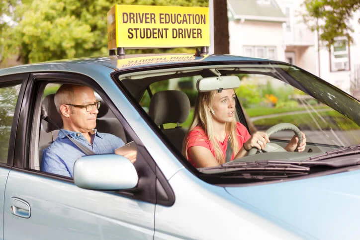 Who is Responsible for Accidents with Student Drivers?